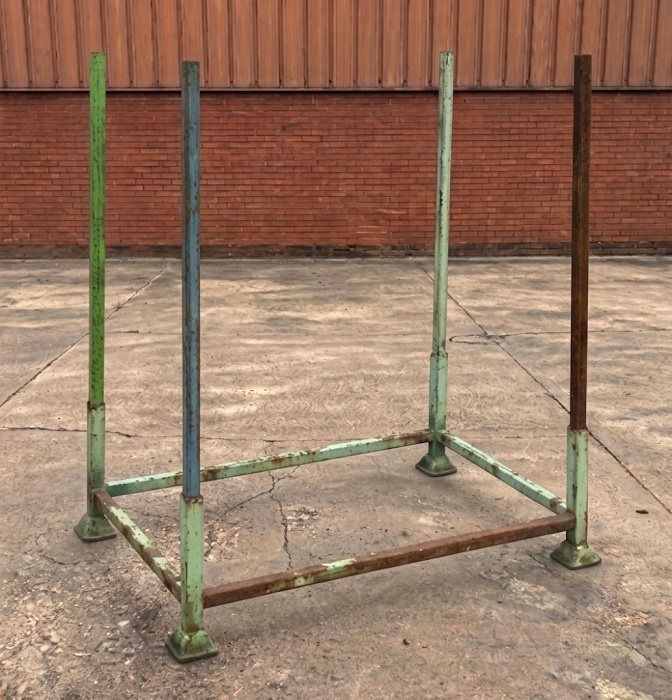 Used Green Post Pallet - Steps and Stillages